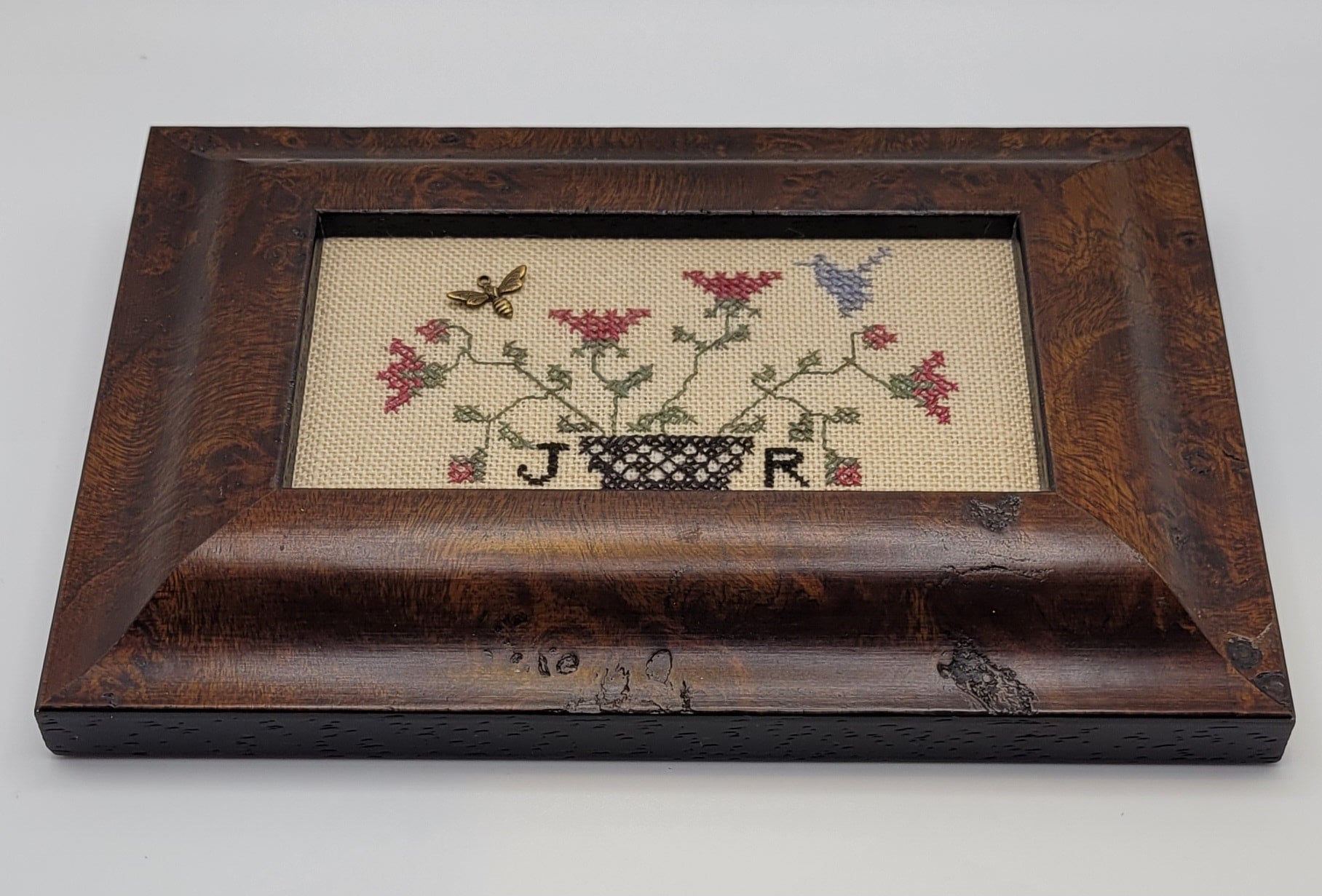 Medium Burl Frames | Olde Colonial Designs